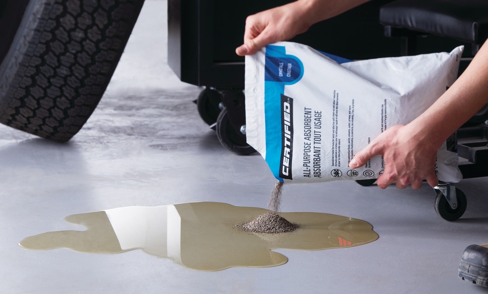Certified All-Purpose Oil/Fluid Absorbent Crystals, 2-kg | Canadian Tire