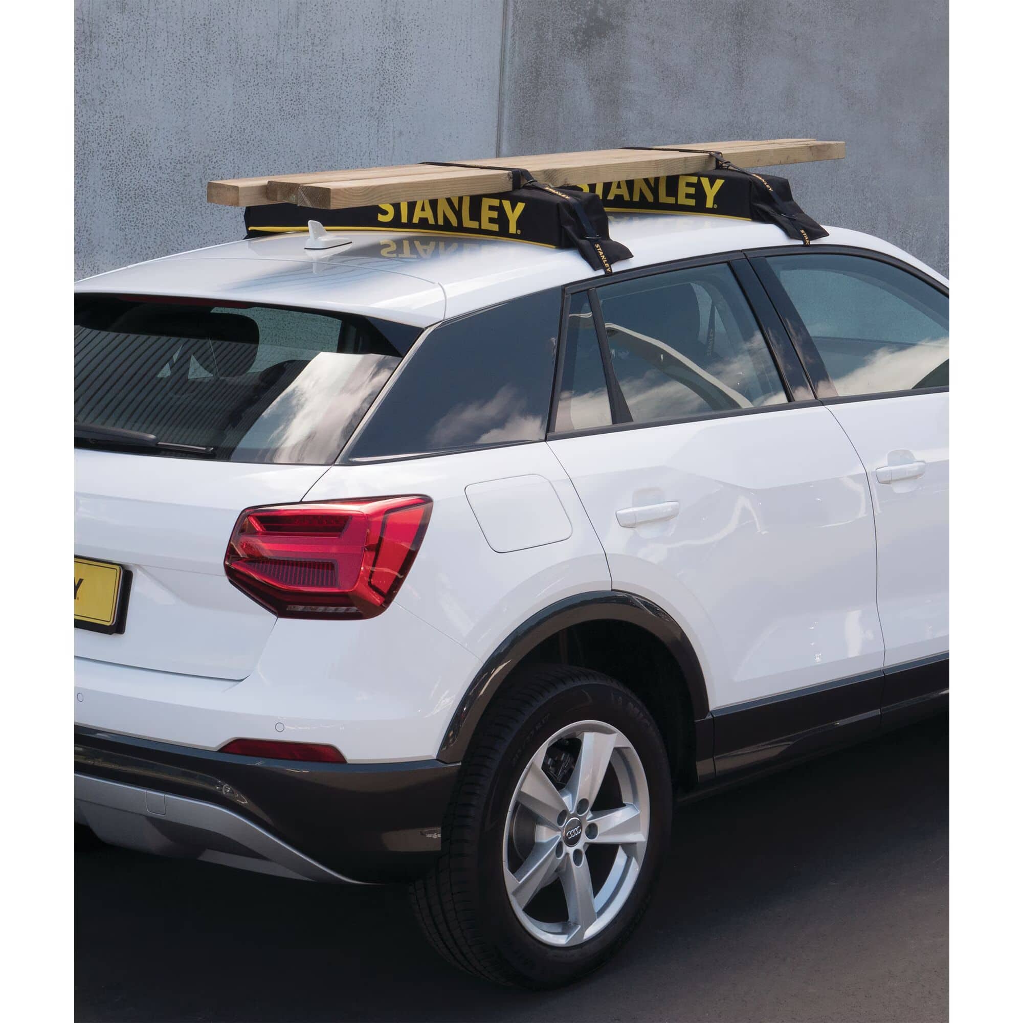 Stanley Roof Top Universal Rack Pad Luggage Carrier System Adjustable with 2 Tie Down Straps Black Canadian Tire