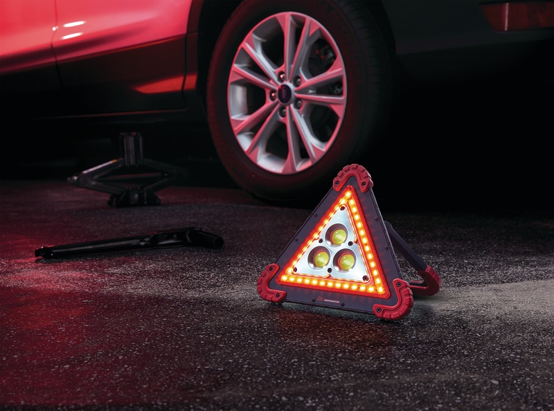 MotoMaster Emergency Triangle Light for Roadside/Warning Use | Canadian ...
