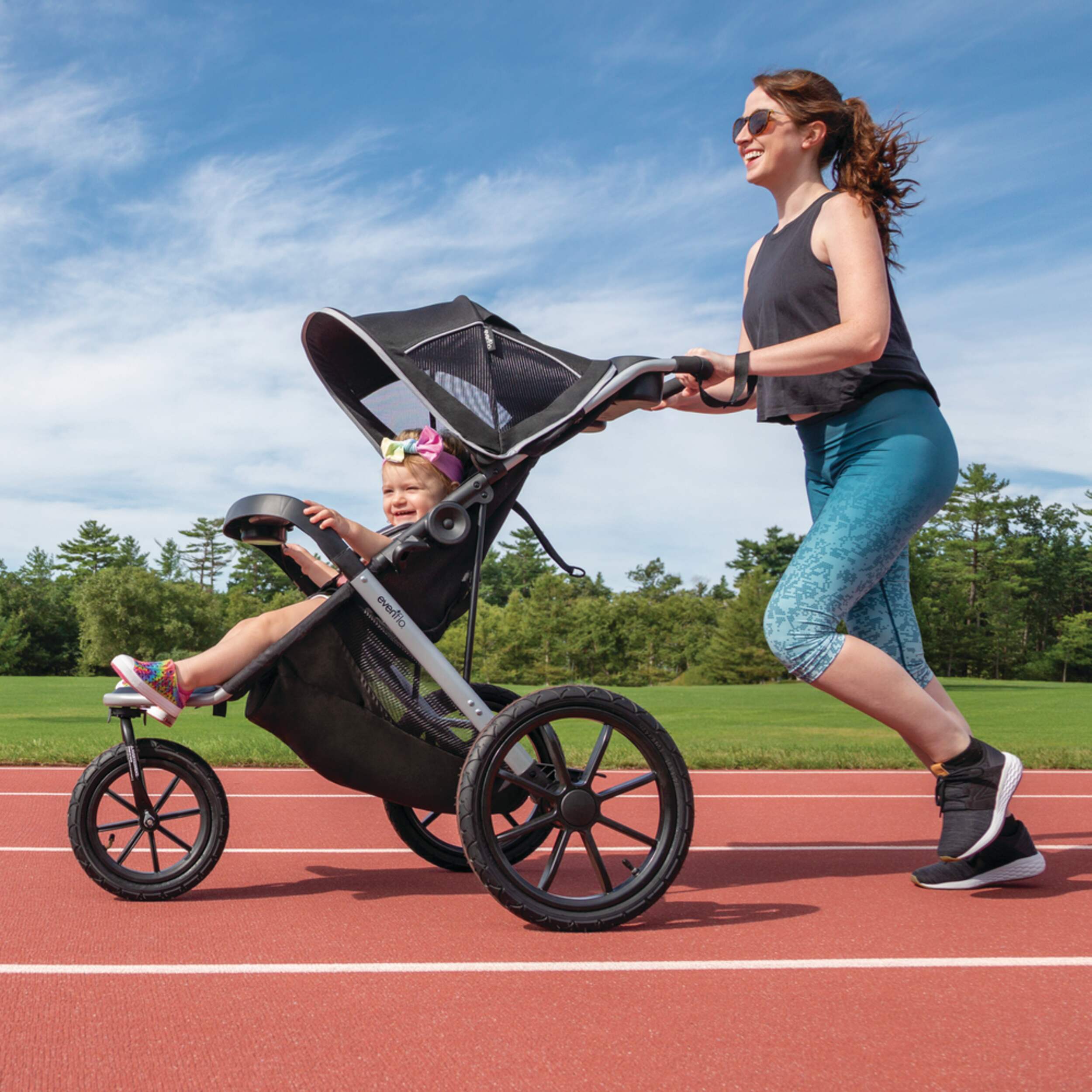 Evenflo Victory Plus Compact Fold Jogging Stroller | Canadian Tire