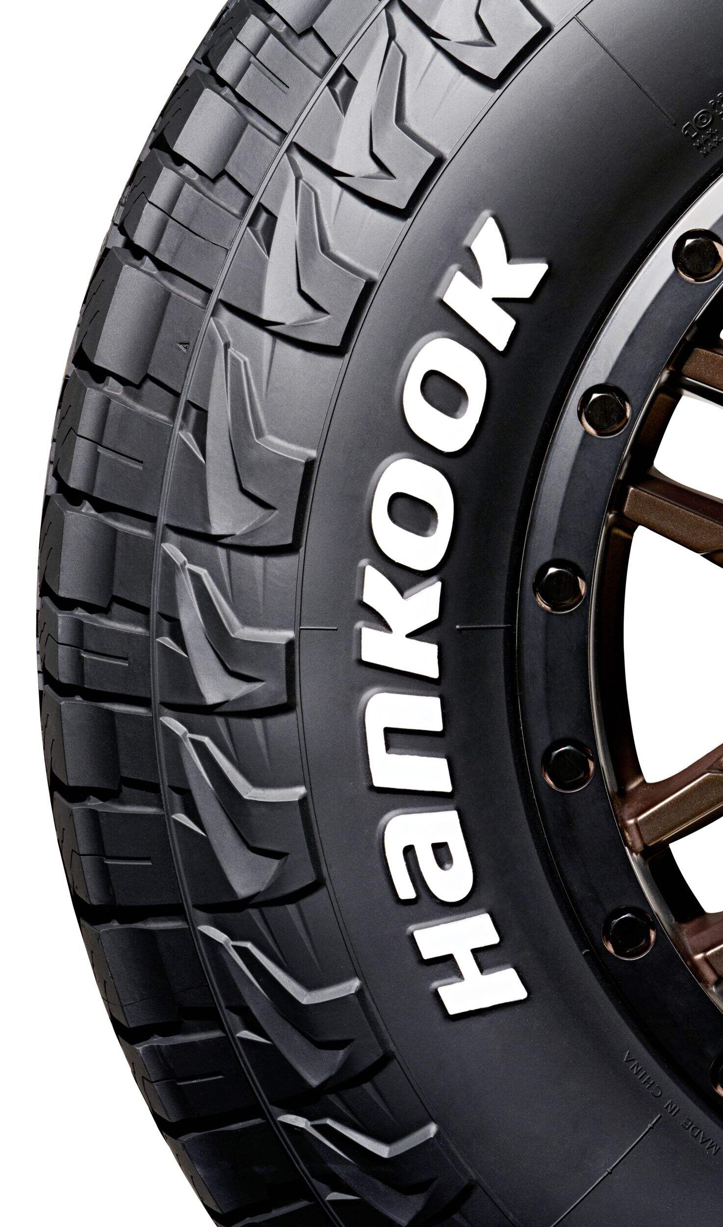 Hankook Dynapro AT2 Xtreme On-/Off-Road All Terrain Tire for Truck & SUV - Flotation | Canadian Tire