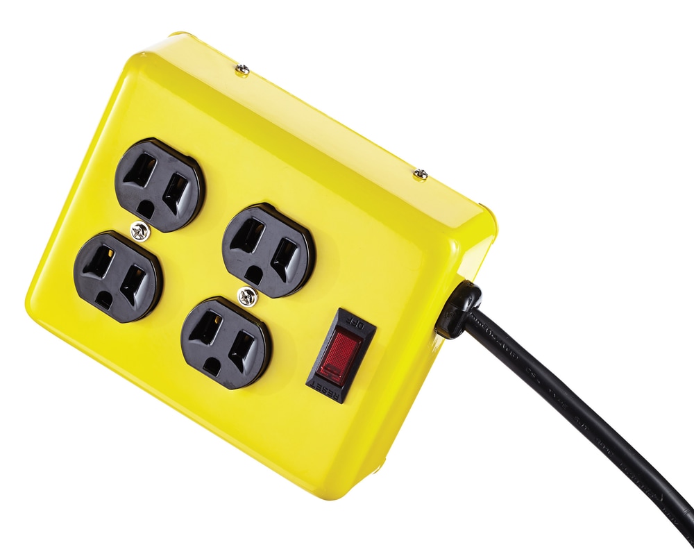 Mastercraft 4-Outlet Contractor Power Bar | Canadian Tire