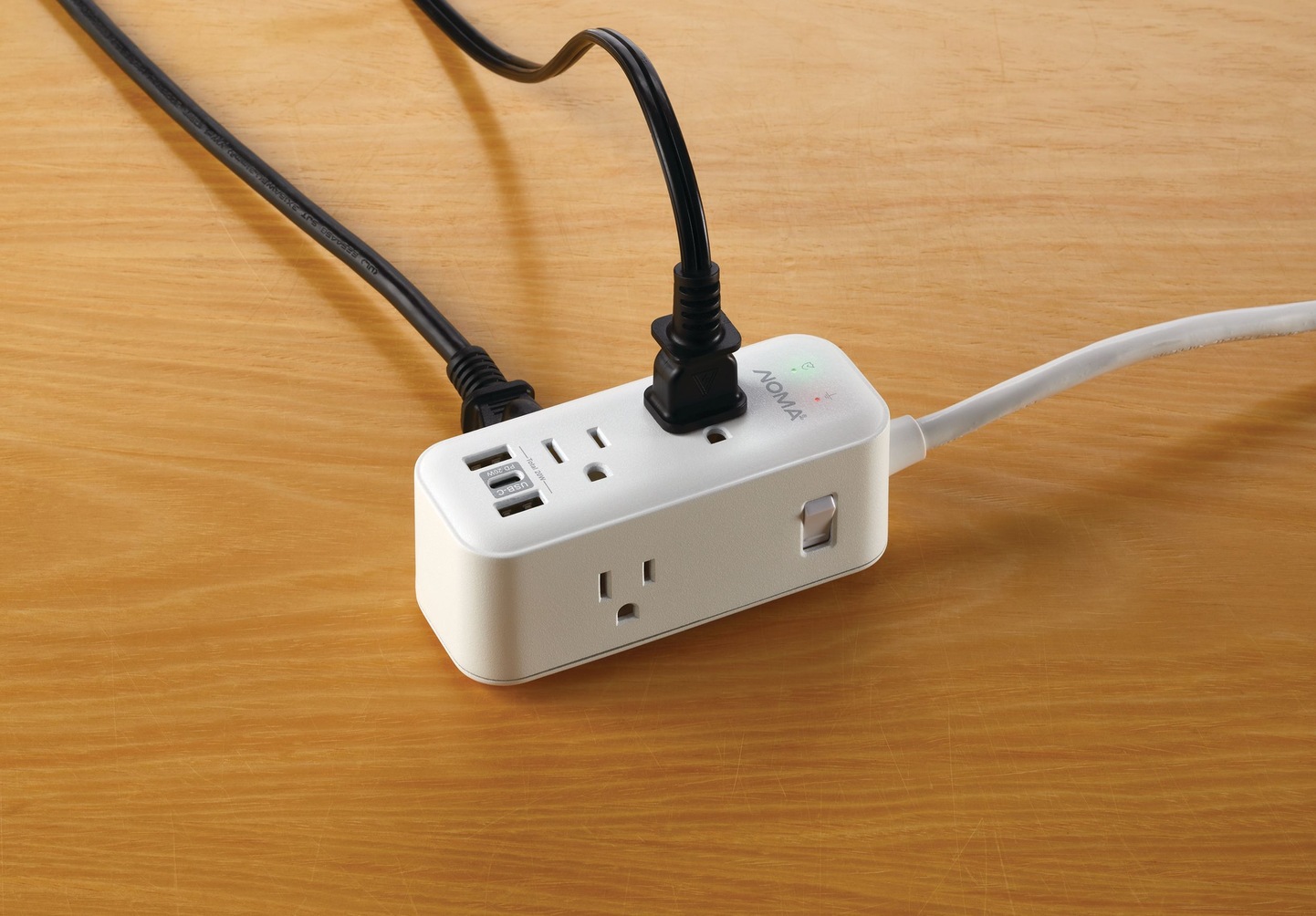 NOMA 4-Outlet Power Bar with 2 USB/USB-C Charging Ports | Canadian Tire