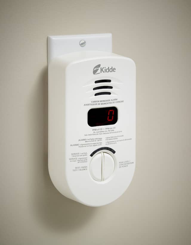 Kidde Worry-Free Plug-In Digital Carbon Monoxide (CO) Alarm With 10 ... Kidde Worry-Free Plug-In Digital Carbon Monoxide (CO) Alarm With 10 ...