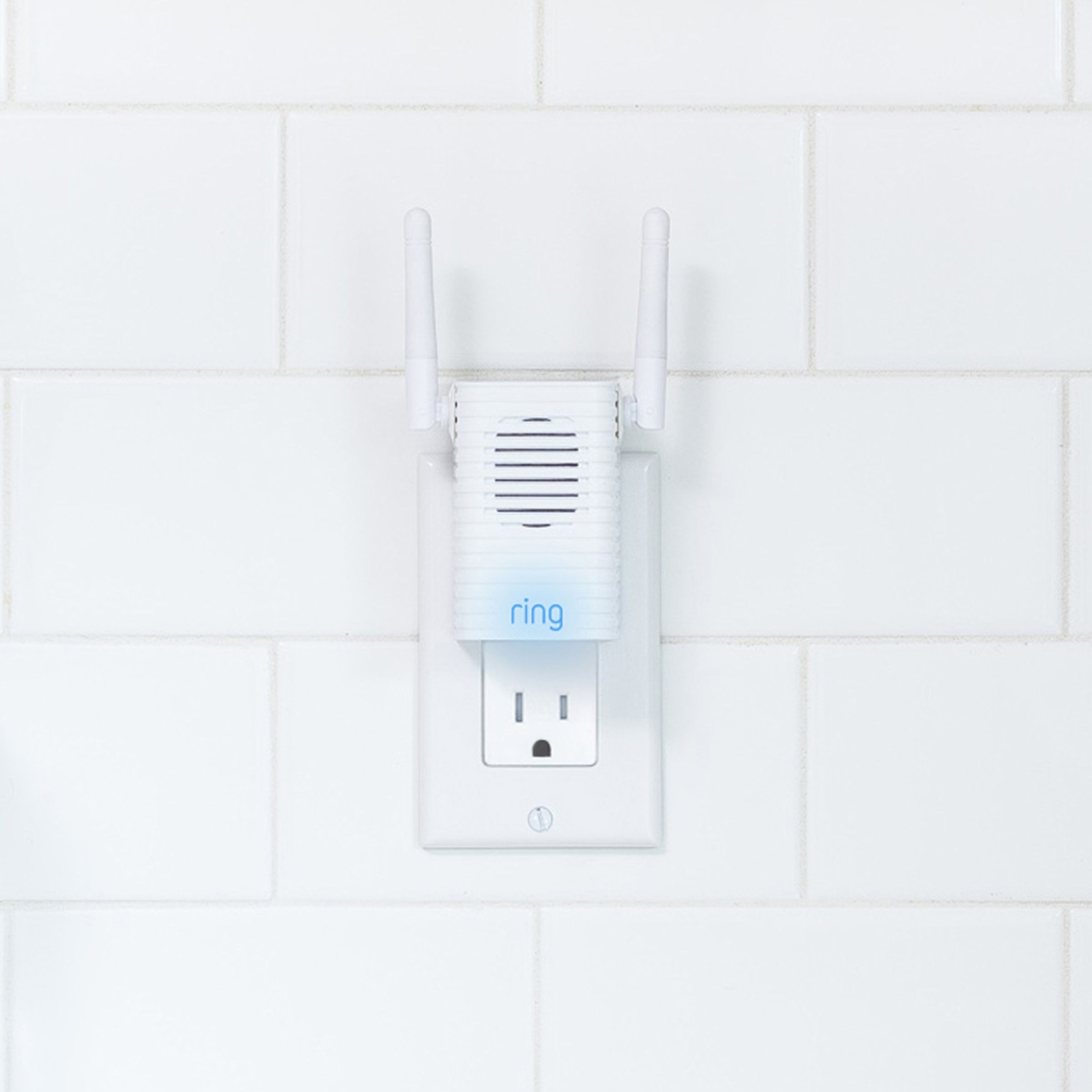 Ring Chime Pro Indoor Chime & Wi-Fi Extender | Canadian Tire