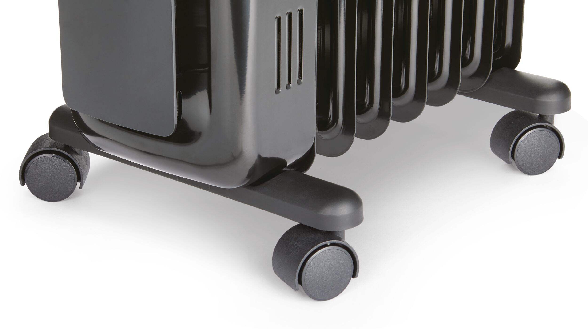 NOMA Digital LED Oil Filled Radiator with Adjustable Thermostat ...