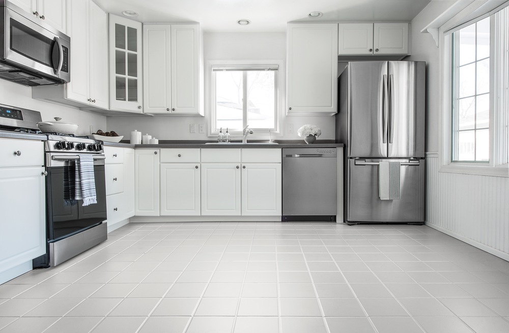 Rust-Oleum® HOME Interior Floor Coating Base Coat, Steam Grey, 3.78-L/1 ...