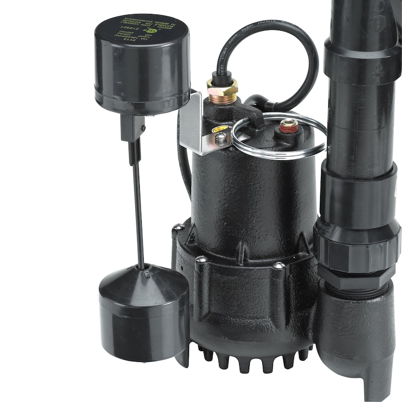 Mastercraft Pre-Plumbed Sump Pump with 12V Back-up Pump | Canadian Tire