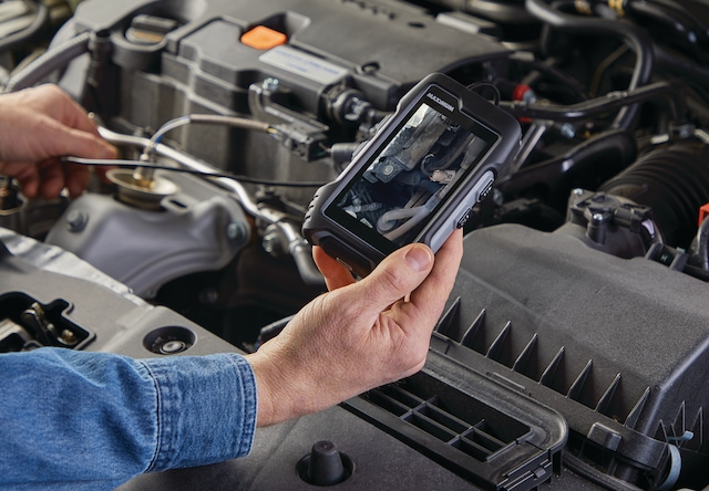 MAXIMUM 35.5-in Cable Digital Inspection Camera with 4.3-in LCD Screen ...