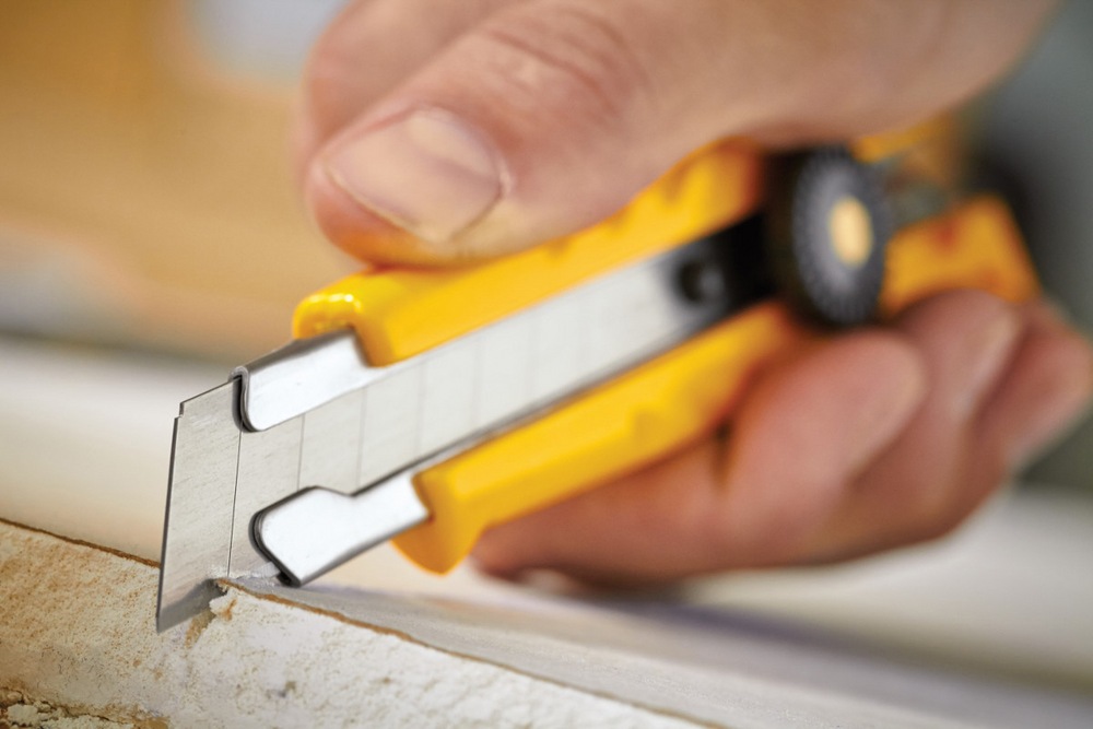 OLFA L-1 5003 Heavy-Duty Ratchet-Lock Snap-off Utility Knife, 18-mm, Yellow | Canadian Tire