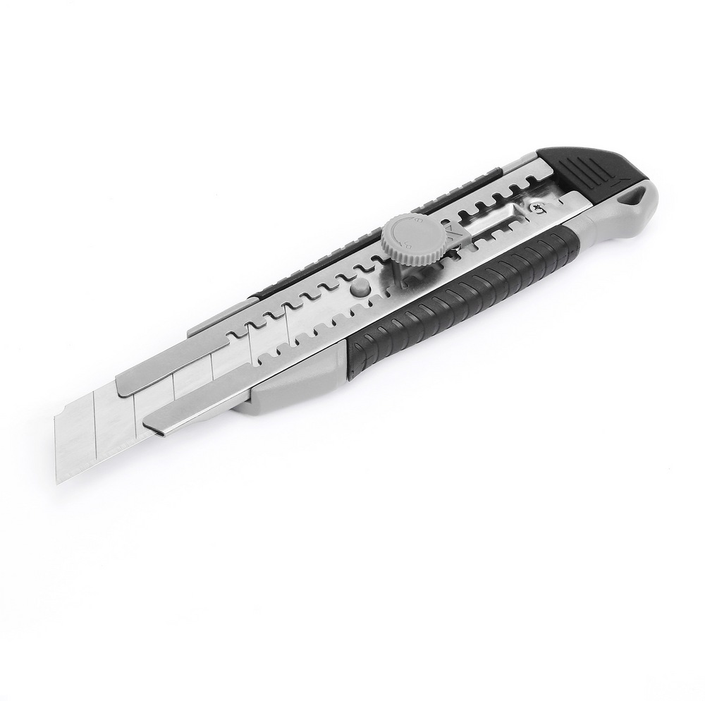 MAXIMUM Snap-Off Utility Knife, 25-mm, Silver/Black | Canadian Tire