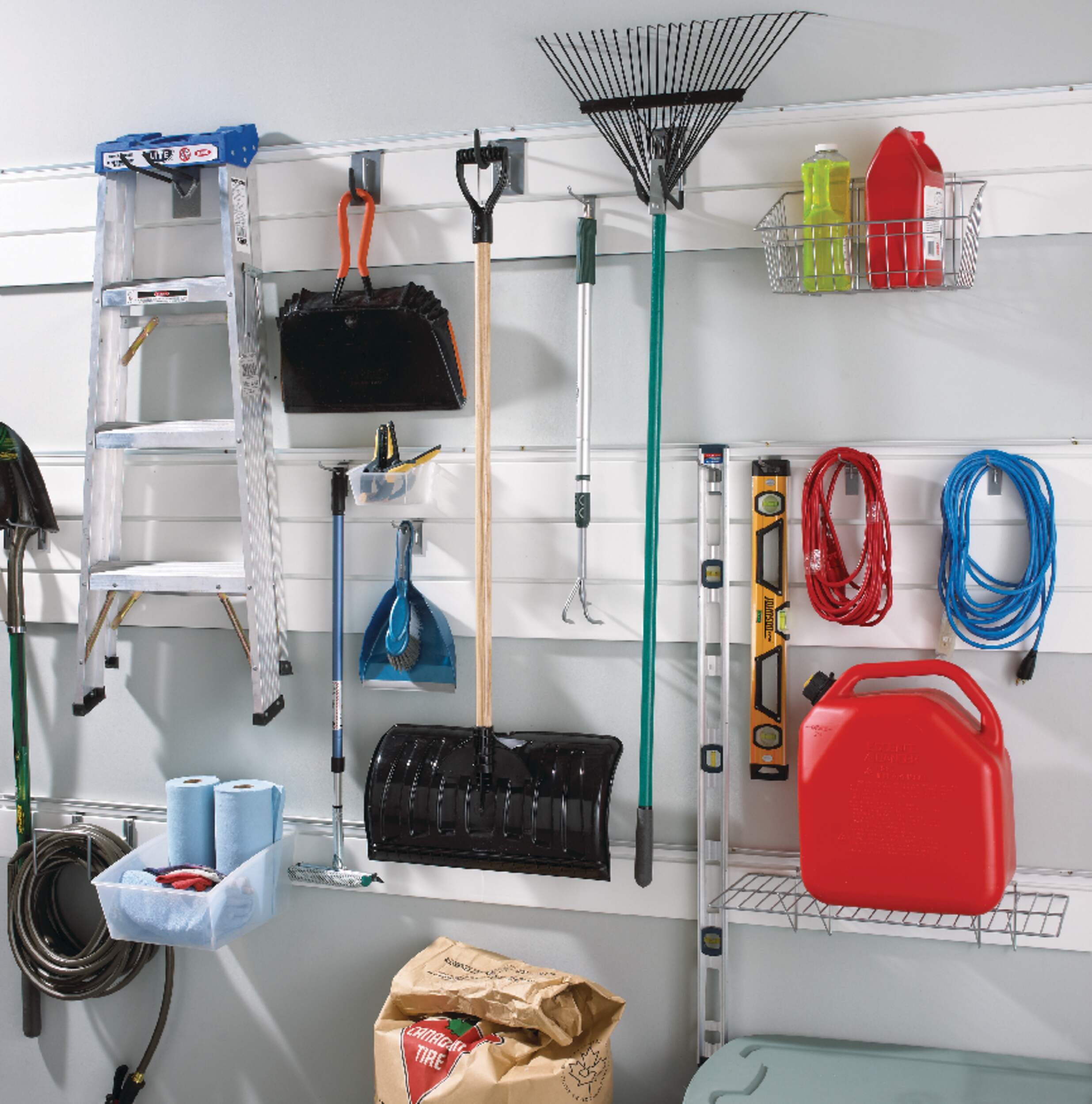 Mastercraft Slat / Track Wall Storage Panels, 6.6 sq.ft. with 15 Hooks ...