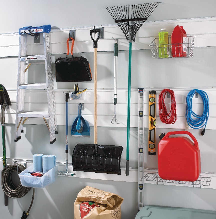 Mastercraft Slat / Track Wall Storage Panels, 6.6 sq.ft. with 15 Hooks ...