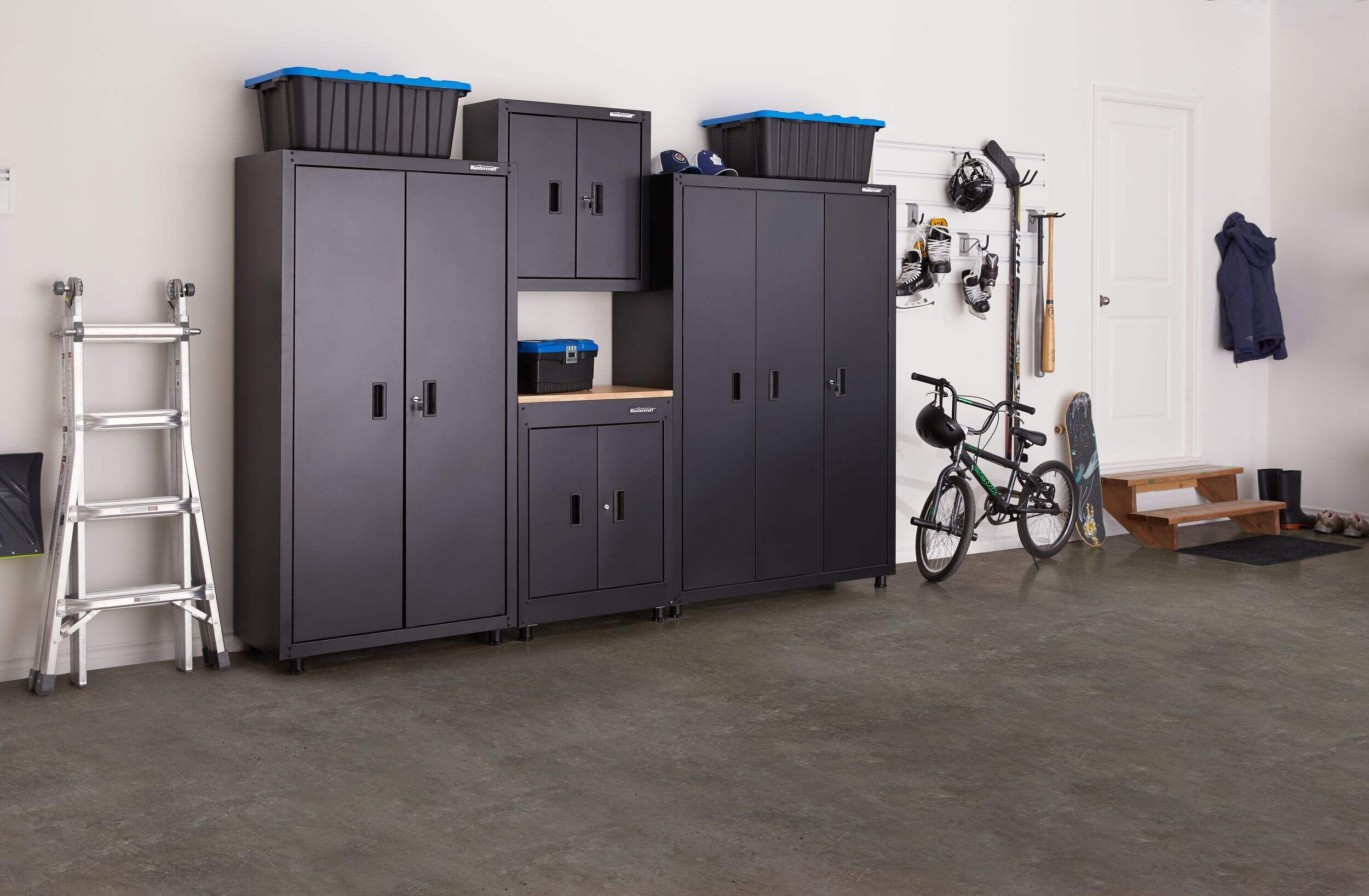 Mastercraft 2-Door Wall Cabinet, Black Series, 28 x 12 x 29.5-in ...