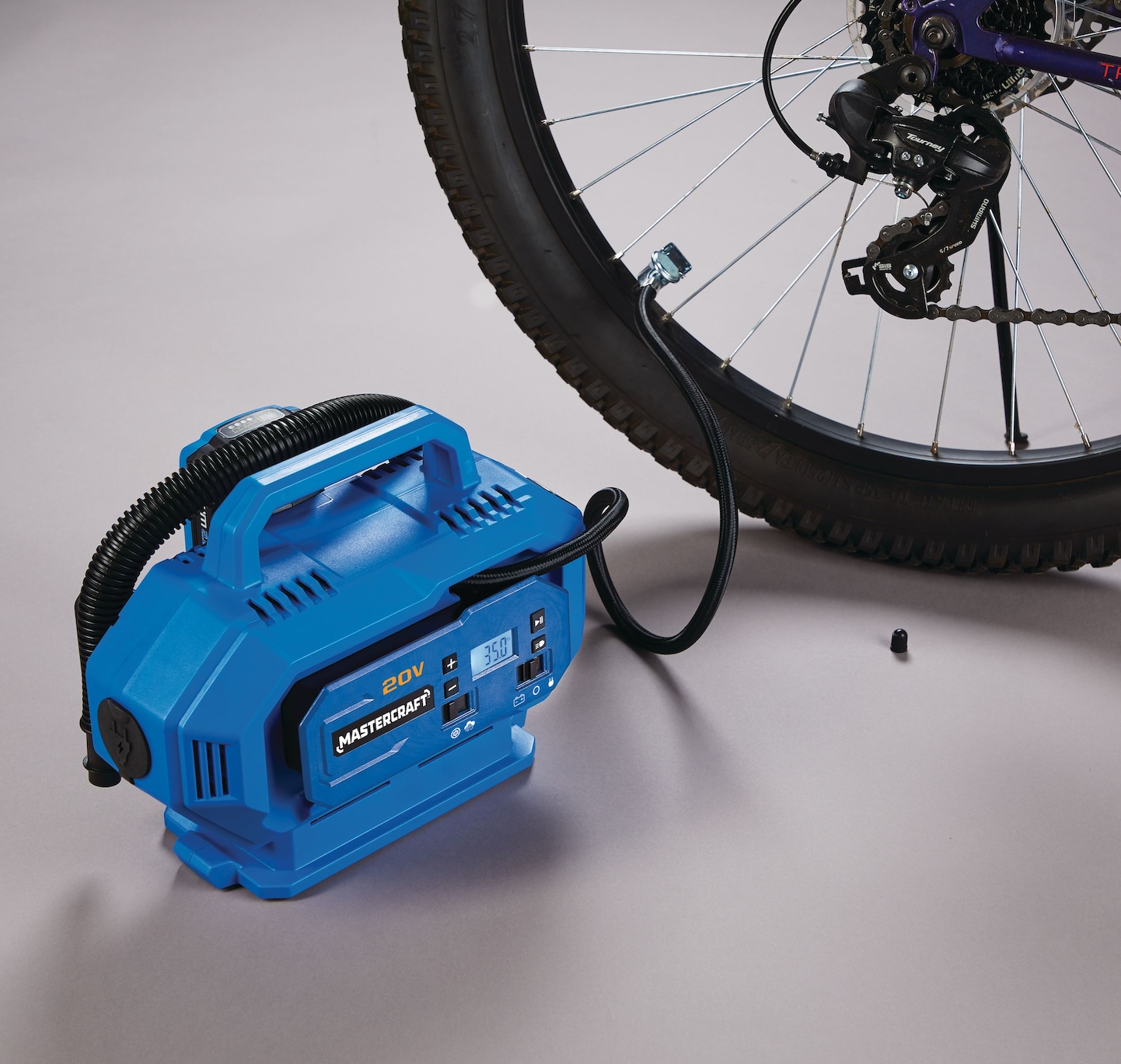 Mastercraft 20V Max Lithium-Ion Cordless Dual Function Air Inflator ...