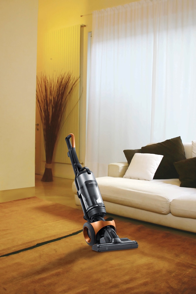 Samsung Motion Sync Upright Vacuum | Canadian Tire