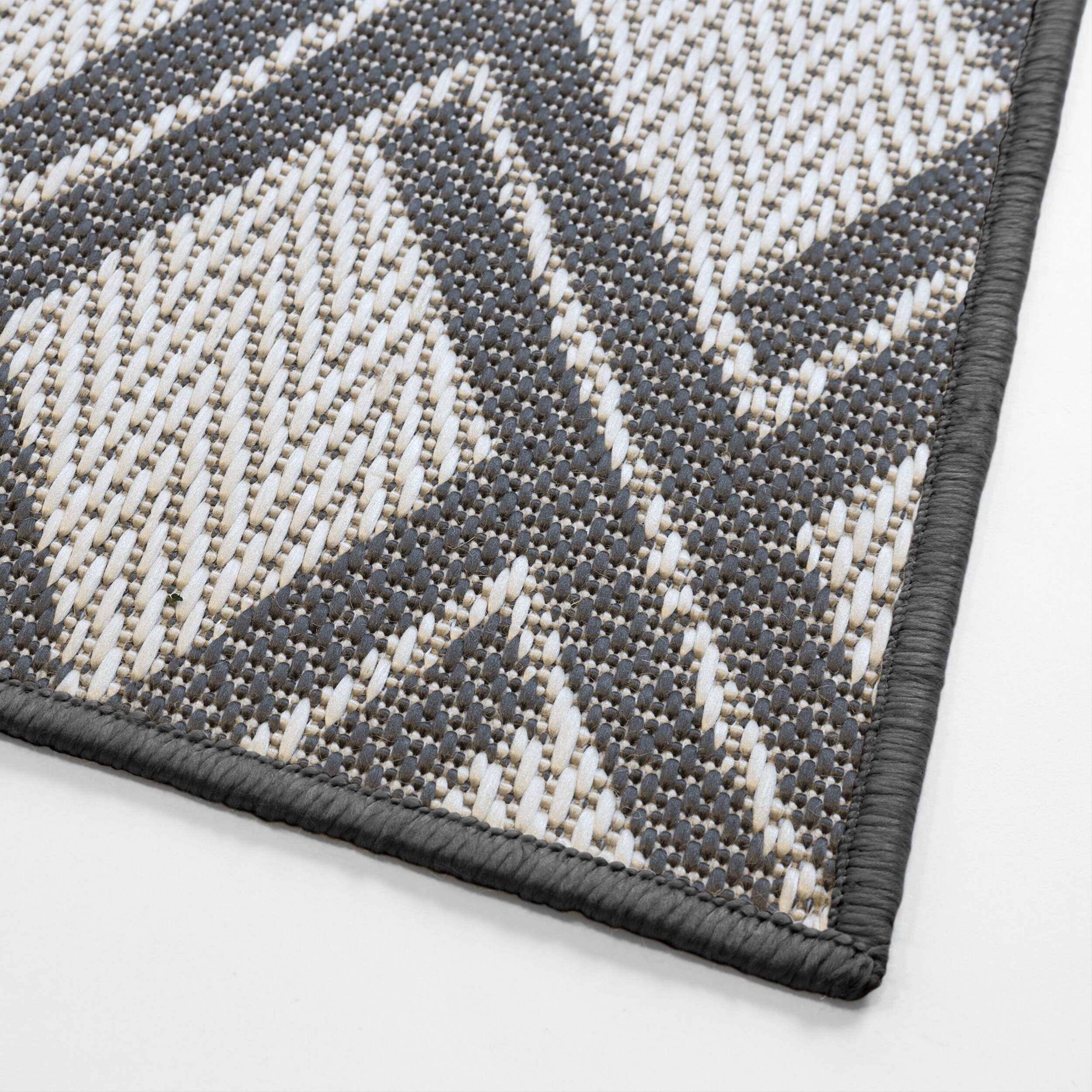 Korhani Amara Indoor/Outdoor Rug, 8 x 10-ft | Canadian Tire