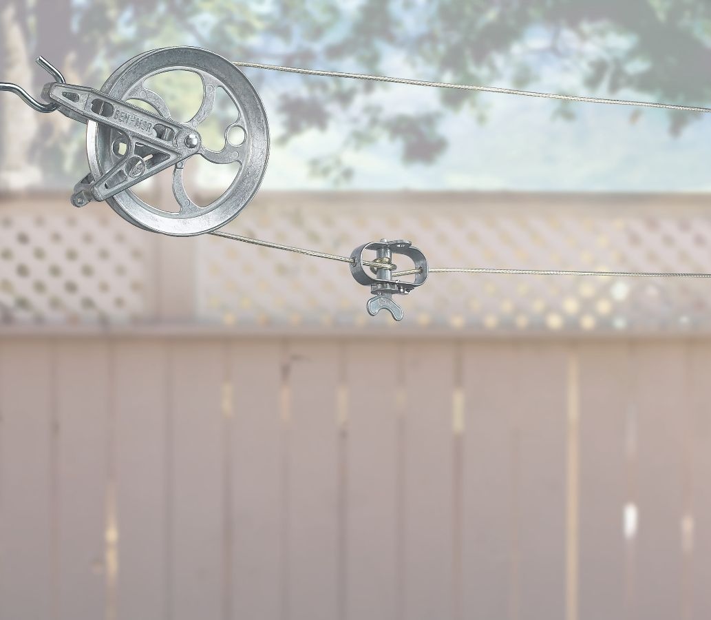 STRATA Heavy Duty Clothesline Kit, 150-ft | Canadian Tire