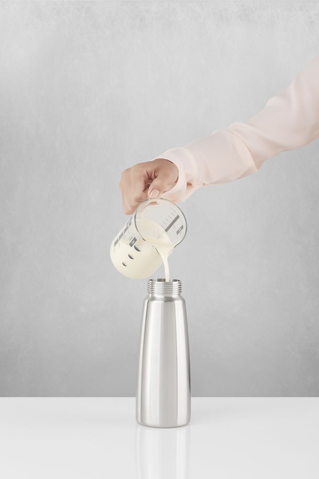 iSi Stainless Steel Mini Whipped Cream Whipper/Dispenser, BPA Free, 500 ...