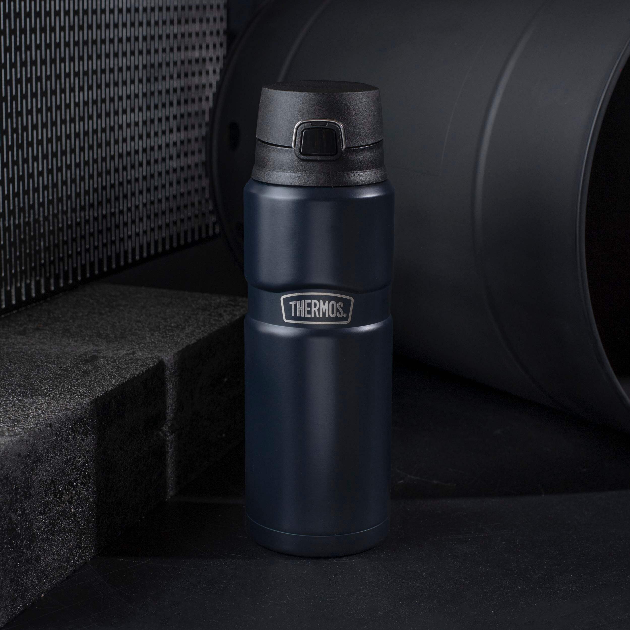 Thermos® Vacuum Insulated Stainless Steel Bottle with Leakproof Lid, 710-mL | Canadian Tire
