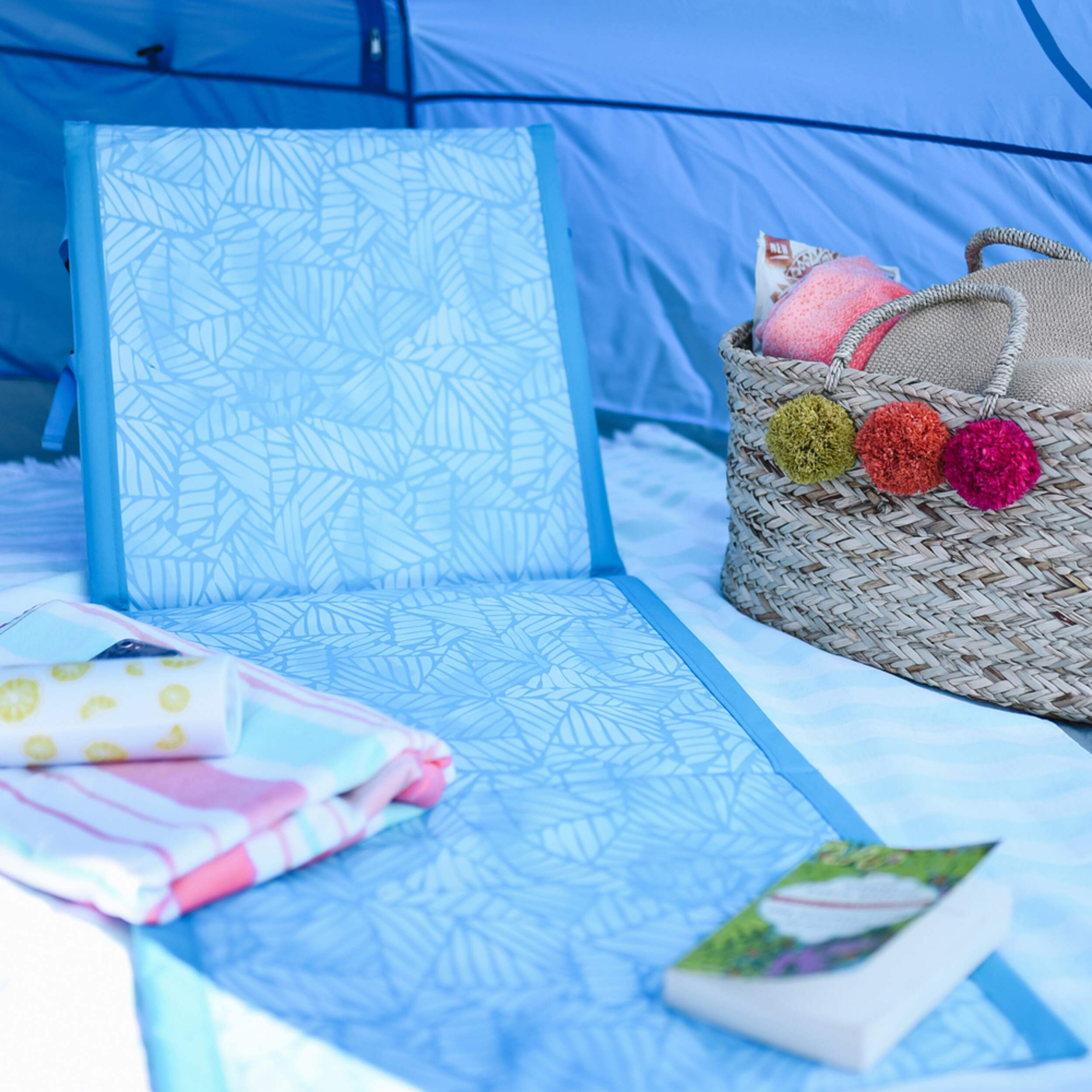 Lightspeed Portable Folding & Reclining Beach Lounger Mat w/ Storage ...