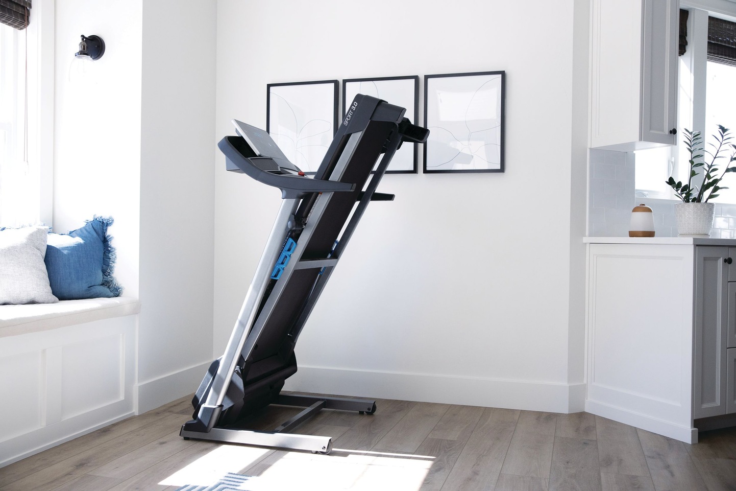 ProForm Sport 3.0 Folding Treadmill - iFit Enabled | Canadian Tire