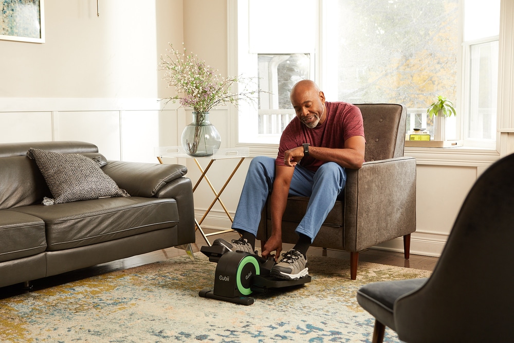 Cubii JR 2 Compact Under-Desk Seated Elliptical with LCD Screen ...