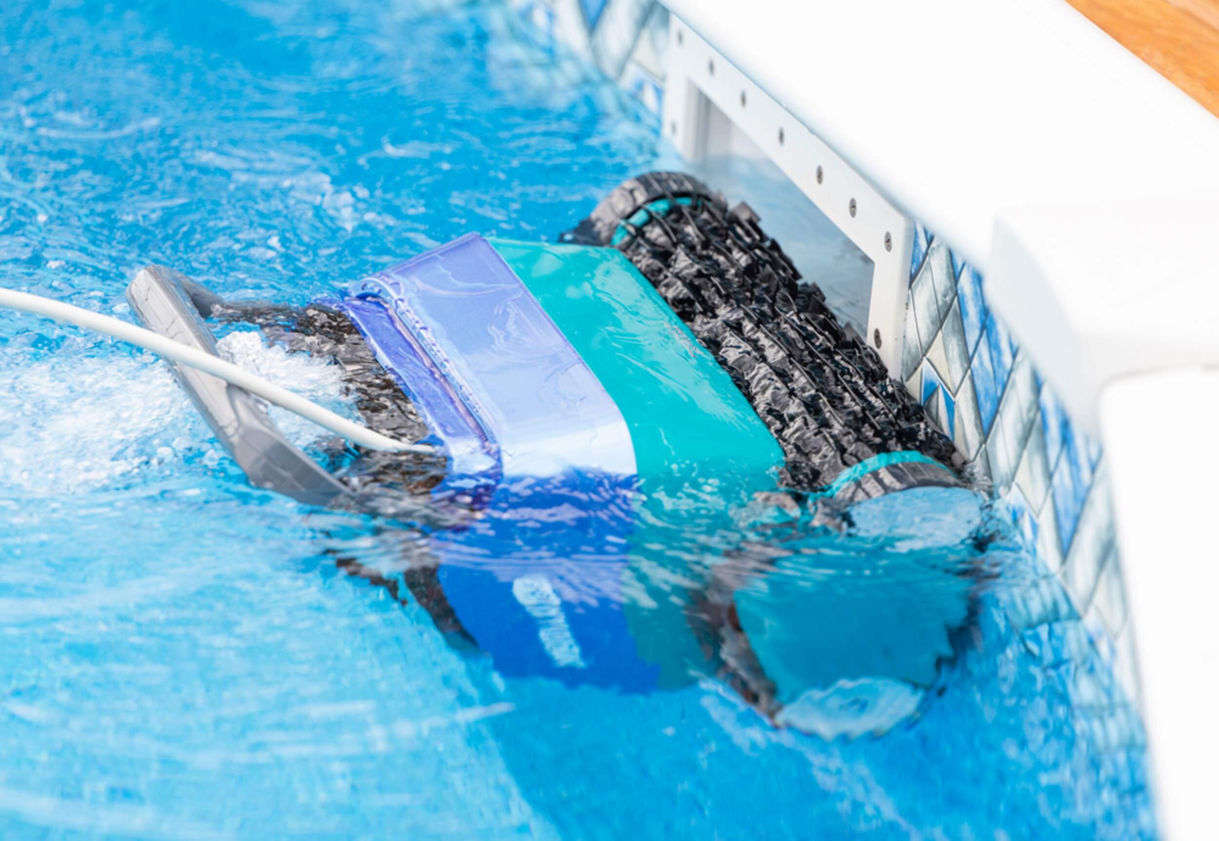 Blue Wave Meridian IG-5 In-Ground Robotic Pool Cleaner, Blue | Canadian ...