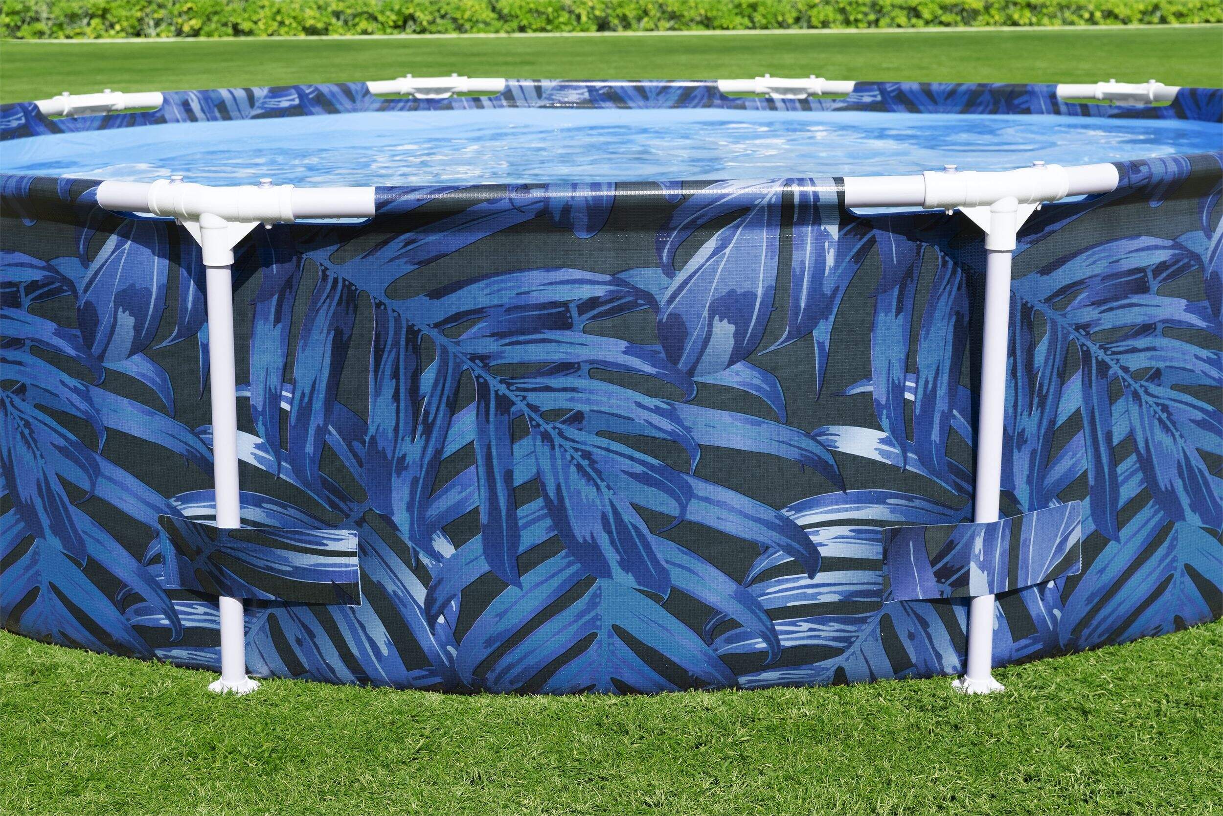 Bestway Printed Round Steel Frame Pool, 10-ft x 26-in | Canadian Tire