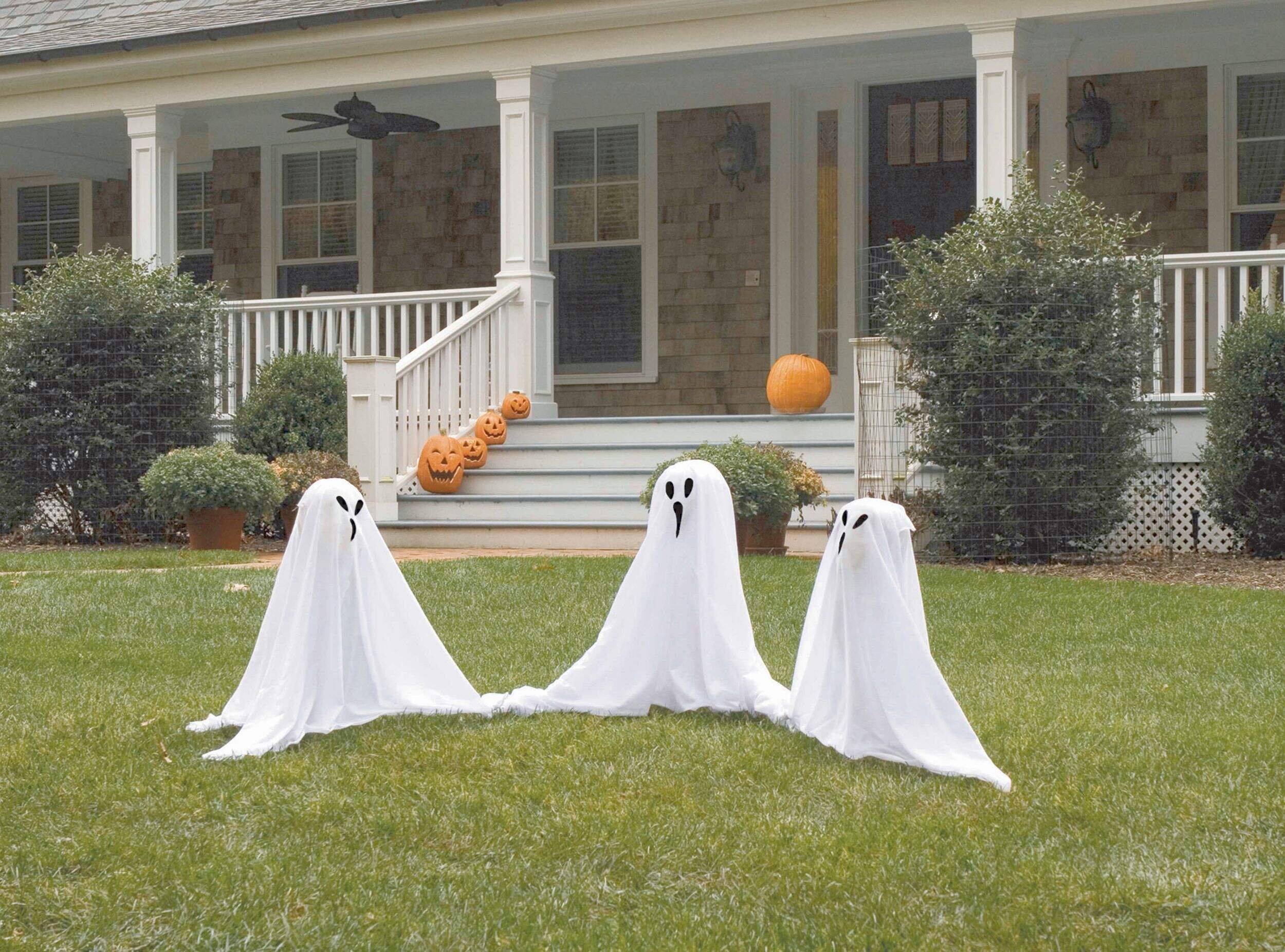Ghost Light-Up Yard Stake, White/Purple, 15-in, 3-pk, Indoor/Outdoor Decoration for Halloween ...