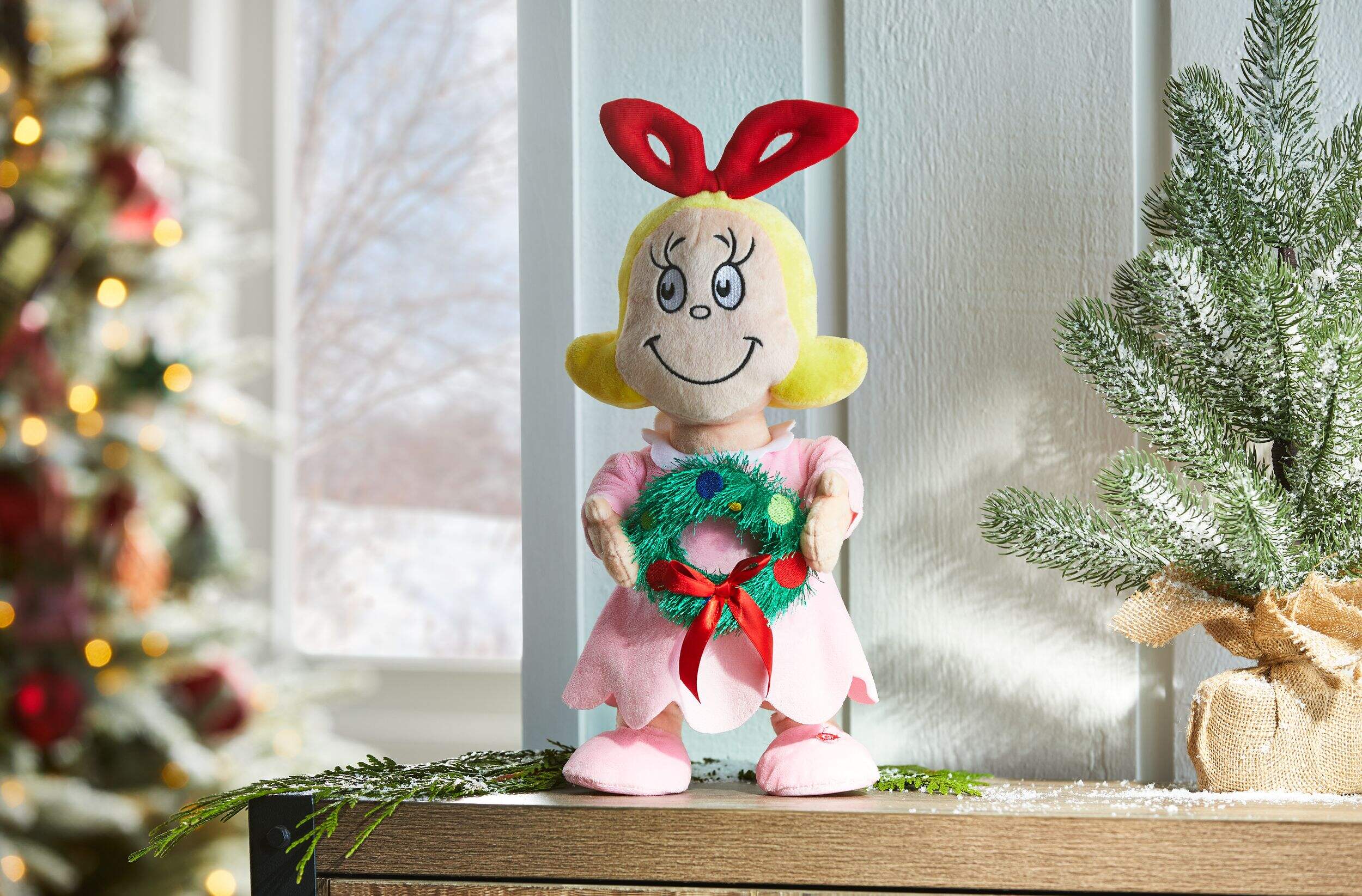 CANVAS Robson 2-Door Open Shelf TV Stand & Media Storage Console ...