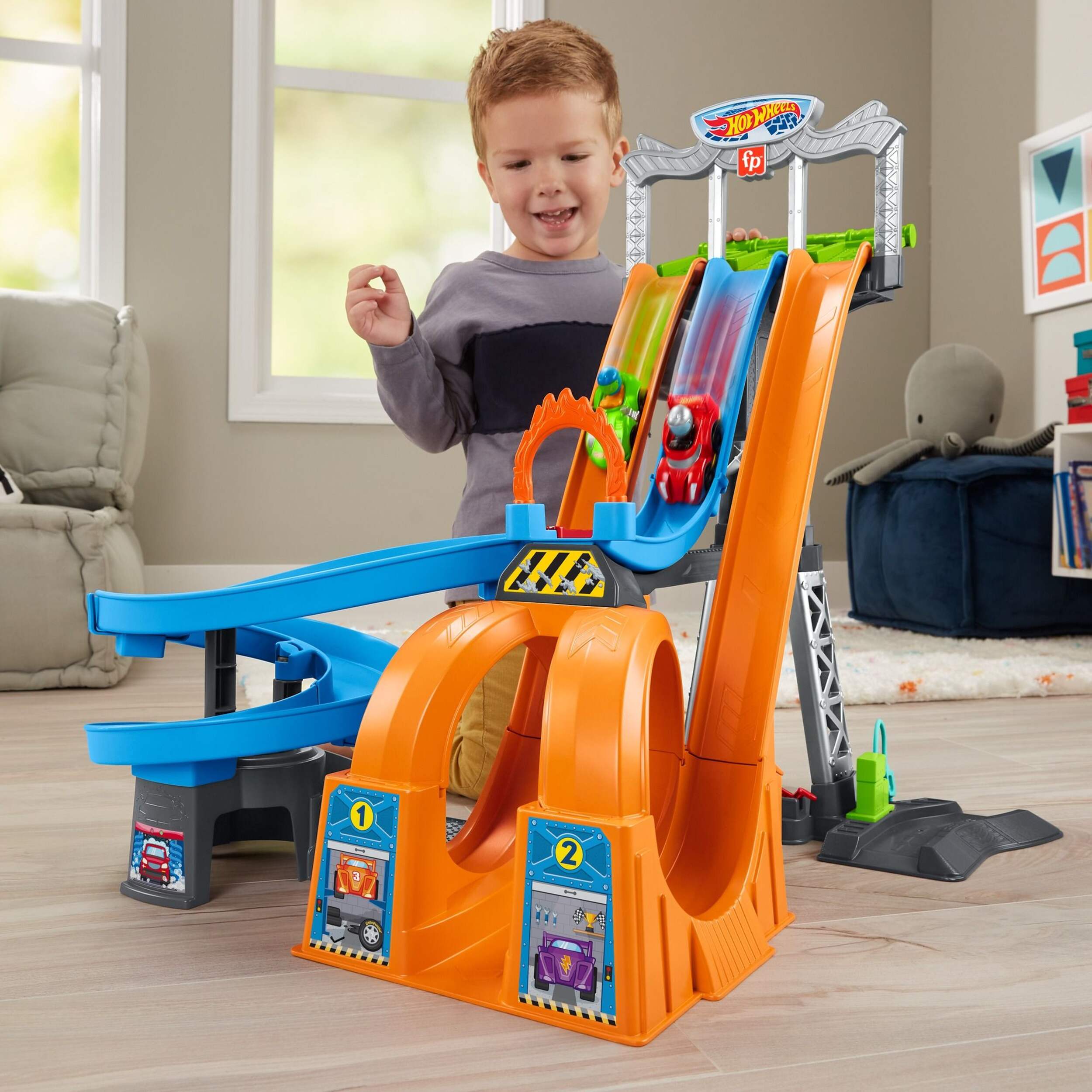 Fisher Price Little People Hot Wheels Racing Loops Tower, Ages 2 ...