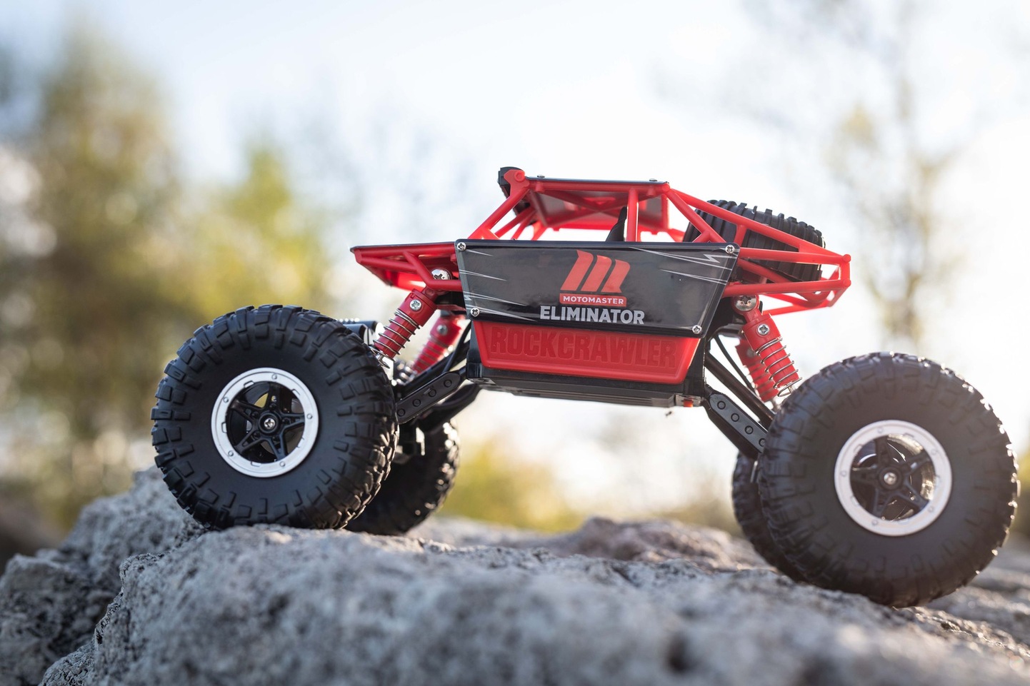 MotoMaster Eliminator Indoor/Outdoor Remote Controlled Rock Racer Truck ...