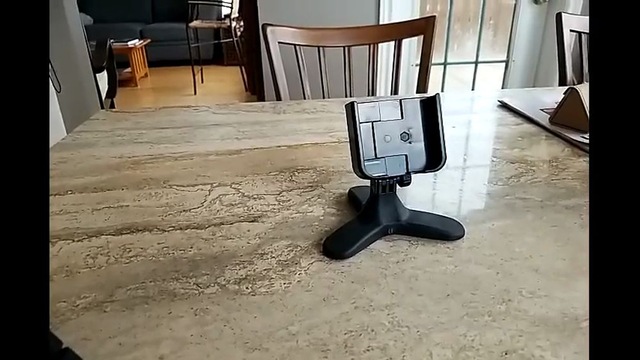 WeatherTech DeskFone Universal Desktop Cell Phone Holder | Canadian Tire