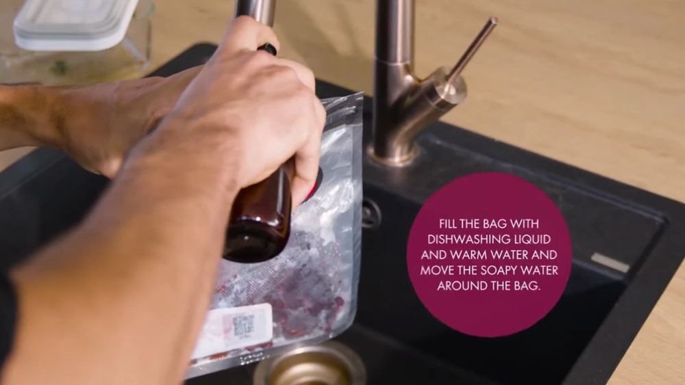 Zwilling Fresh & Save Vacuum Sealed Food Storage Bags with Easy-Zip ...